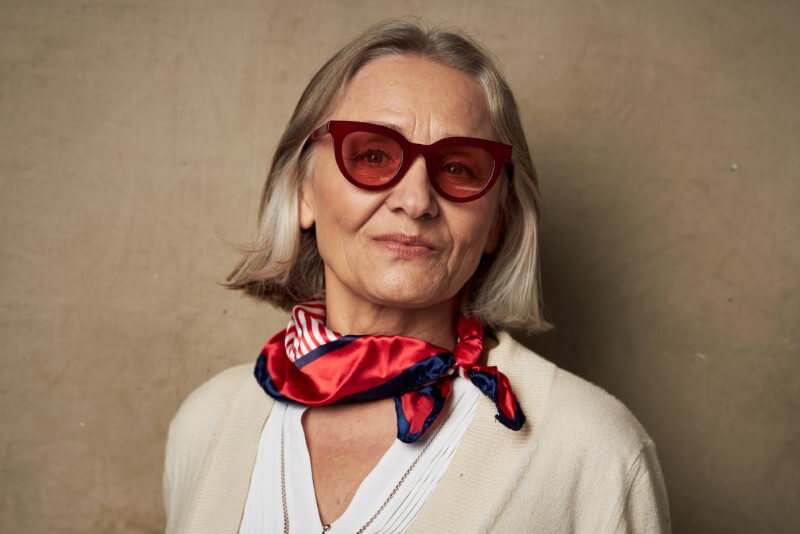 A Guide To Your First Granny Date • Datingroo ZA